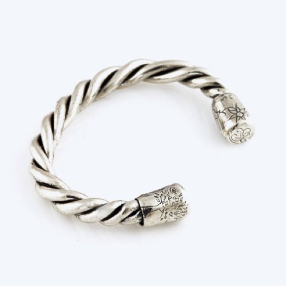 Jes Maharry | Jewelry | New Jes Maharry Silver Plated Pewter Harmony ...